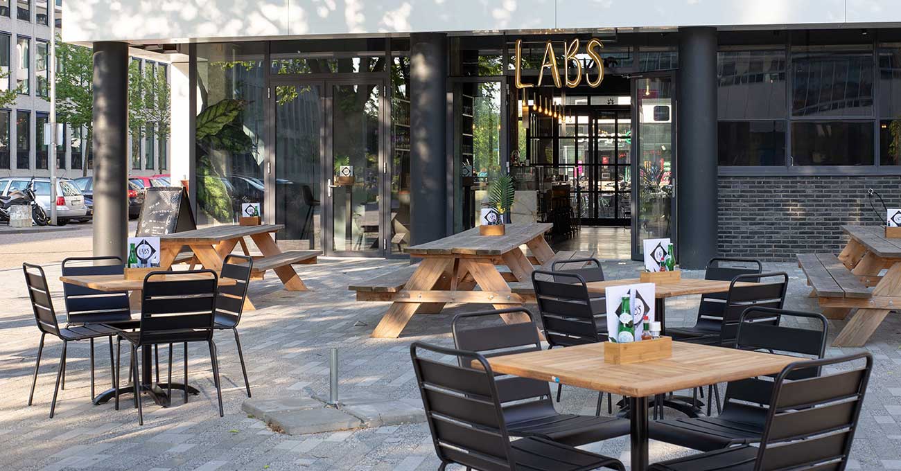 Welkom bij Cafe Labs! Inspirerende lunch-, vergader- en werkplek in Delft